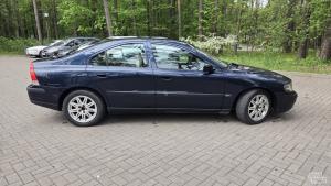 Volvo S60 2004 Prienai, ar dzinēja tilpumu 2.40 L un nobraukumu 324 tūkst. km par 1250 €, foto 8 vietnē AUTOMOTO.COM.LV