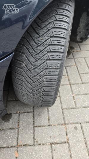 Volvo S60 2004 Prienai, ar dzinēja tilpumu 2.40 L un nobraukumu 324 tūkst. km par 1250 €, foto 9 vietnē AUTOMOTO.COM.LV