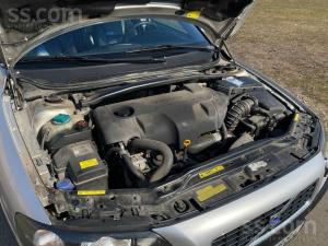 Volvo S60 2004 in Riga, with an engine capacity of 2.40 L and mileage of 264 thousand km for 2000 €, photo 14 on AUTOMOTO.COM.LV