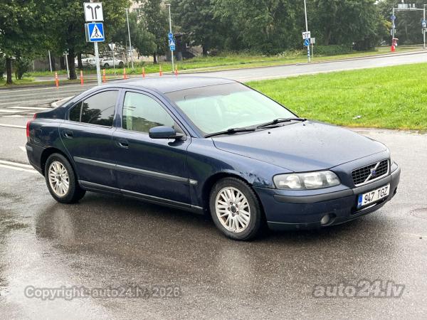Volvo S60 2004 Narva, ar dzinēja tilpumu 2.40 L un nobraukumu 549 tūkst. km par 599 €, foto 5 vietnē AUTOMOTO.COM.LV