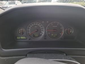 Вольво С60 2004 в Каунас, объемом двигателя 2.40 л и пробегом 250 тыс. км за 1350 €, фото  на AUTOMOTO.COM.LV