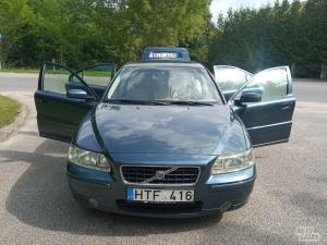 Volvo S60 2004 in Vilnius, with an engine capacity of 2.40 L and mileage of 410 thousand km for 1490 €, photo 13 on AUTOMOTO.COM.LV