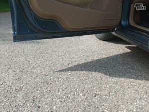 Volvo S60 2004 in Vilnius, with an engine capacity of 2.40 L and mileage of 410 thousand km for 1490 €, photo 10 on AUTOMOTO.COM.LV