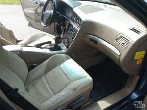 Volvo S60 2004 in Vilnius, with an engine capacity of 2.40 L and mileage of 410 thousand km for 1490 €, photo 16 on AUTOMOTO.COM.LV
