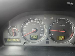 Вольво С60 2004 в Алитус, объемом двигателя 2.40 л и пробегом 376 тыс. км за 1200 €, фото 6 на AUTOMOTO.COM.LV