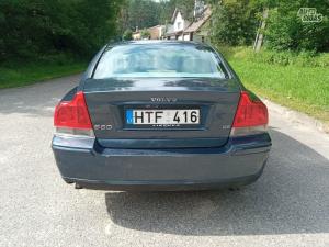 Volvo S60 2004 Viļņa, ar dzinēja tilpumu 2.40 L un nobraukumu 410 tūkst. km par 1290 €, foto 7 vietnē AUTOMOTO.COM.LV