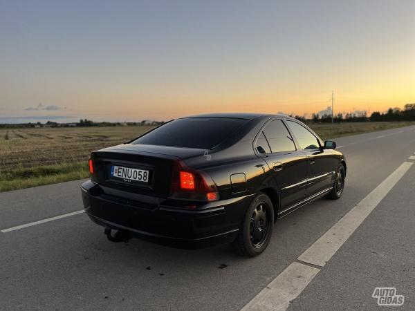 Volvo S60 2004 Klaipėda, ar dzinēja tilpumu 2.40 L un nobraukumu 1 tūkst. km par 699 €, foto 5 vietnē AUTOMOTO.COM.LV