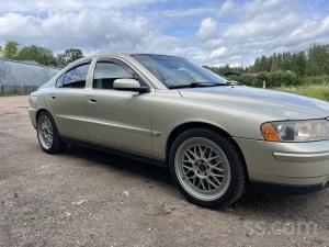 Volvo S60 2005 Madona, ar dzinēja tilpumu 2.40 L un nobraukumu 500 tūkst. km par 3500 €, foto 2 vietnē AUTOMOTO.COM.LV