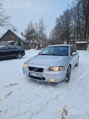 Volvo S60 2005 Preiļi, ar dzinēja tilpumu 2.40 L un nobraukumu 0 tūkst. km par 1750 €, foto 6 vietnē AUTOMOTO.COM.LV