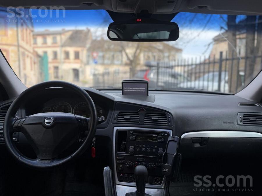 Вольво С60 2005 в Цесис, объемом двигателя 2.40 л и пробегом 418 тыс. км за 1190 €, фото 14 на AUTOMOTO.COM.LV