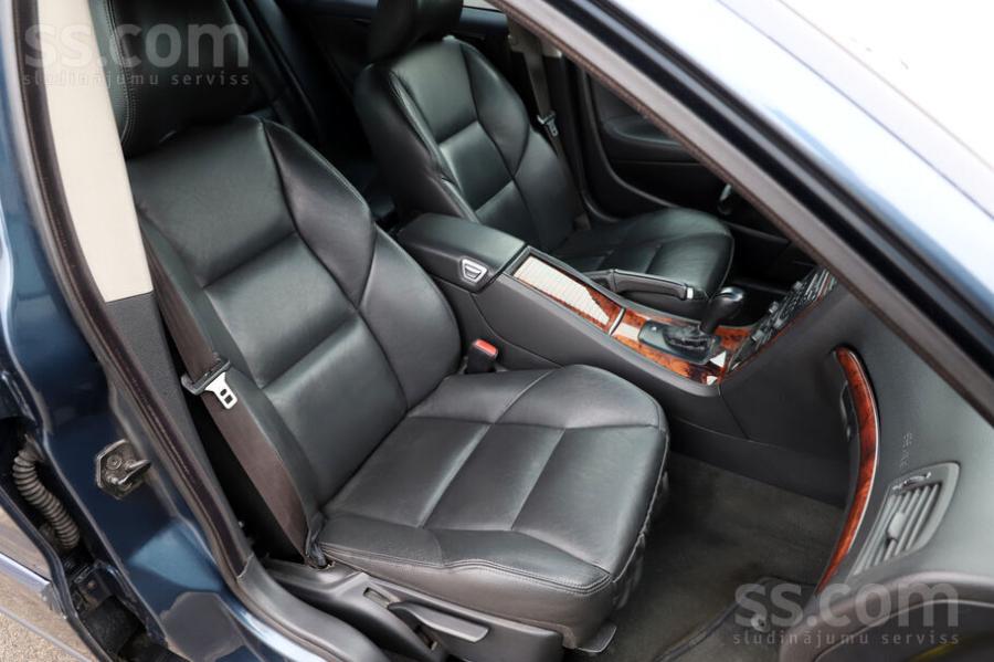 Volvo S60 2005 Tukums, ar dzinēja tilpumu 2.40 L un nobraukumu 326 tūkst. km par 2750 €, foto 7 vietnē AUTOMOTO.COM.LV