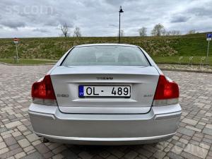 Вольво С60 2005 в Даугавпилс, объемом двигателя 2.40 л и пробегом 0 тыс. км за 1650 €, фото 8 на AUTOMOTO.COM.LV