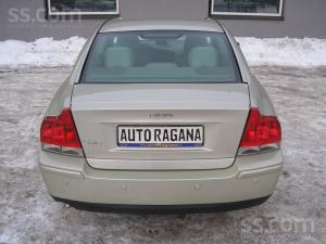 Вольво С60 2005 в Рига, объемом двигателя 2.40 л и пробегом 0 тыс. км за 4350 €, фото 7 на AUTOMOTO.COM.LV