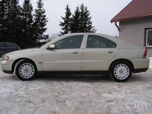 Вольво С60 2005 в Рига, объемом двигателя 2.40 л и пробегом 0 тыс. км за 4350 €, фото 9 на AUTOMOTO.COM.LV
