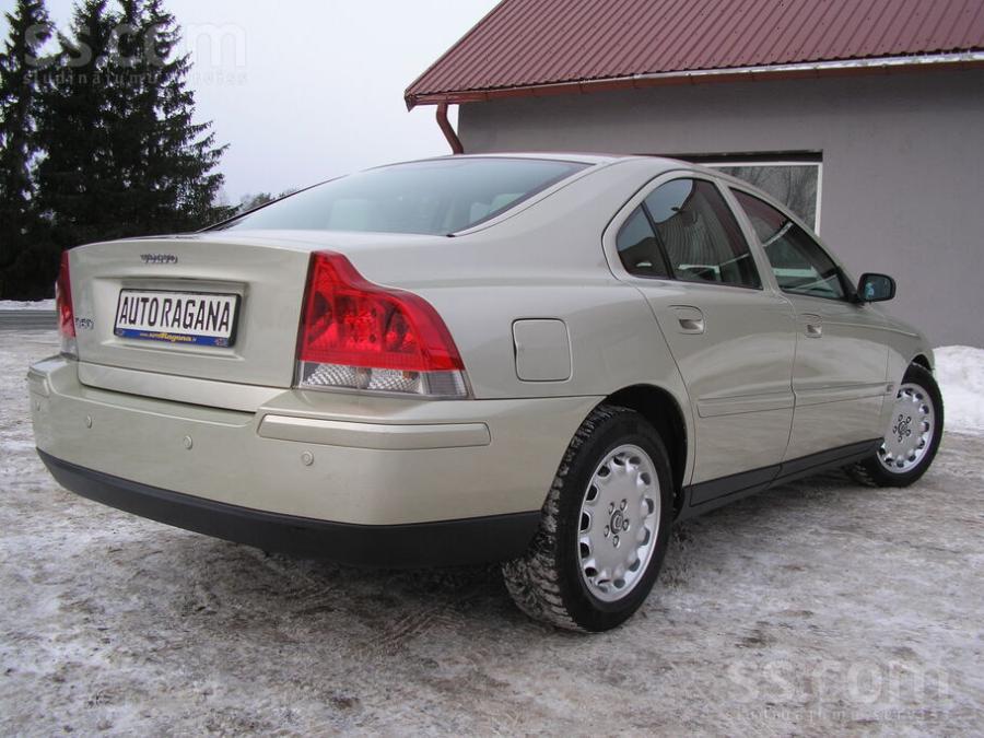 Вольво С60 2005 в Рига, объемом двигателя 2.40 л и пробегом 0 тыс. км за 4350 €, фото 11 на AUTOMOTO.COM.LV