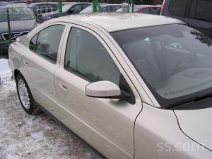 Вольво С60 2005 в Рига, объемом двигателя 2.40 л и пробегом 0 тыс. км за 4350 €, фото 12 на AUTOMOTO.COM.LV