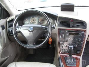 Вольво С60 2005 в Рига, объемом двигателя 2.40 л и пробегом 0 тыс. км за 4350 €, фото 15 на AUTOMOTO.COM.LV