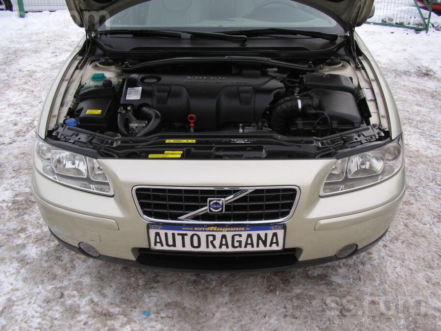 Вольво С60 2005 в Рига, объемом двигателя 2.40 л и пробегом 0 тыс. км за 4350 €, фото 25 на AUTOMOTO.COM.LV