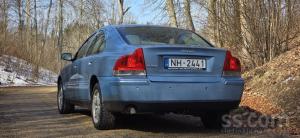 Volvo S60 2005 in Kraslava, with an engine capacity of 2.40 L and mileage of 356 thousand km for 1650 €, photo 3 on AUTOMOTO.COM.LV
