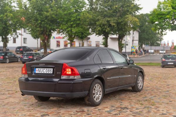 Вольво С60 2005 в Шилуте, объемом двигателя 2.40 л и пробегом 426 тыс. км за 1550 €, фото 4 на AUTOMOTO.COM.LV