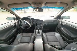 Volvo S60 2005 in Silute, with an engine capacity of 2.40 L and mileage of 426 thousand km for 1550 €, photo 14 on AUTOMOTO.COM.LV