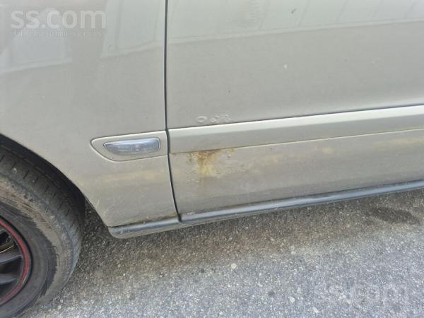 Volvo S60 2005 Rīga, ar dzinēja tilpumu 2.40 L un nobraukumu 417 tūkst. km par 1500 €, foto 3 vietnē AUTOMOTO.COM.LV