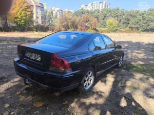 Volvo S60 2005 Viļņa, ar dzinēja tilpumu 2.40 L un nobraukumu 300 tūkst. km par 530 €, foto 6 vietnē AUTOMOTO.COM.LV