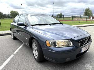 Volvo S60 2006 Kaišiadorys, ar dzinēja tilpumu 2.40 L un nobraukumu 232 tūkst. km par 2800 €, foto 12 vietnē AUTOMOTO.COM.LV