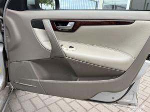 Volvo S60 2006 Klaipėda, ar dzinēja tilpumu 2.44 L un nobraukumu 174 tūkst. km par 1800 €, foto 4 vietnē AUTOMOTO.COM.LV