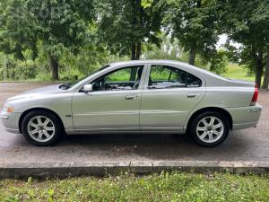 Volvo S60 2006 in Rezekne, with an engine capacity of 2.40 L and mileage of 288 thousand km for 3850 €, photo 5 on AUTOMOTO.COM.LV