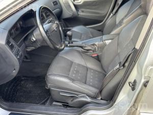 Volvo S60 2006 in Riga, with an engine capacity of 2.40 L and mileage of 402 thousand km for 2000 €, photo 15 on AUTOMOTO.COM.LV