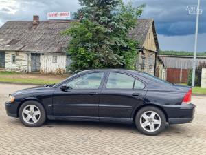 Volvo S60 2006 in Ukmerge, with an engine capacity of 2.40 L and mileage of 265 thousand km for 1950 €, photo 11 on AUTOMOTO.COM.LV