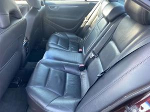 Volvo S60 2006 Jūrmala, ar dzinēja tilpumu 2.40 L un nobraukumu 395 tūkst. km par 3590 €, foto 8 vietnē AUTOMOTO.COM.LV