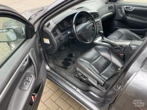 Volvo S60 2006 Jonava, ar dzinēja tilpumu 2.40 L un nobraukumu 300 tūkst. km par 950 €, foto 11 vietnē AUTOMOTO.COM.LV