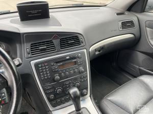 Volvo S60 2006 Jonava, ar dzinēja tilpumu 2.40 L un nobraukumu 300 tūkst. km par 950 €, foto 15 vietnē AUTOMOTO.COM.LV