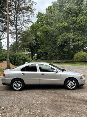 Volvo S60 2006 Tartu, ar dzinēja tilpumu 0.00 L un nobraukumu 391 tūkst. km par 3500 €, foto 4 vietnē AUTOMOTO.COM.LV