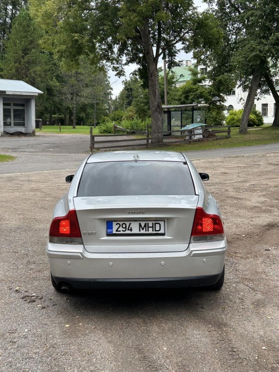 Volvo S60 2006 Tartu, ar dzinēja tilpumu 0.00 L un nobraukumu 391 tūkst. km par 3500 €, foto 5 vietnē AUTOMOTO.COM.LV
