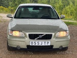 Вольво С60 2006 в Тарту, объемом двигателя 2.40 л и пробегом 207 тыс. км за 4450 €, фото 8 на AUTOMOTO.COM.LV