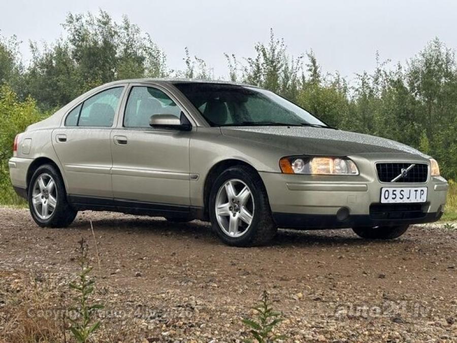 Вольво С60 2006 в Тарту, объемом двигателя 2.40 л и пробегом 207 тыс. км за 4190 €, фото 3 на AUTOMOTO.COM.LV