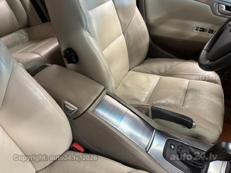 Вольво С60 2006 в Тарту, объемом двигателя 2.40 л и пробегом 207 тыс. км за 4190 €, фото 12 на AUTOMOTO.COM.LV