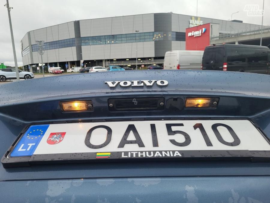 Volvo S60 2006 in Vilnius, with an engine capacity of 2.40 L and mileage of 340 thousand km for 2400 €, photo 7 on AUTOMOTO.COM.LV