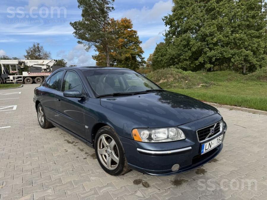 Volvo S60 2006 in Dobele, with an engine capacity of 2.40 L and mileage of 0 thousand km for 1700 €, photo 1 on AUTOMOTO.COM.LV