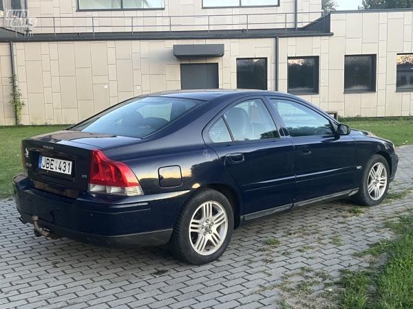 Volvo S60 2006 Tauragė, ar dzinēja tilpumu 2.40 L un nobraukumu 400 tūkst. km par 1150 €, foto 5 vietnē AUTOMOTO.COM.LV