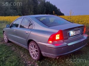 Volvo S60 2007 in Ludza, with an engine capacity of 2.40 L and mileage of 0 thousand km for 1400 €, photo 2 on AUTOMOTO.COM.LV