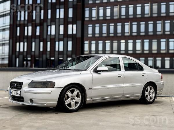 Volvo S60 2007 in Riga, with an engine capacity of 2.40 L and mileage of 358 thousand km for 1190 €, photo 2 on AUTOMOTO.COM.LV