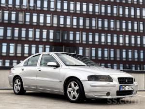 Volvo S60 2007 in Riga, with an engine capacity of 2.40 L and mileage of 358 thousand km for 1190 €, photo 5 on AUTOMOTO.COM.LV