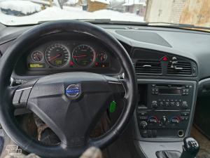 Volvo S60 2007 Ukmergė, ar dzinēja tilpumu 2.40 L un nobraukumu 423 tūkst. km par 780 €, foto 8 vietnē AUTOMOTO.COM.LV