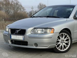 Volvo S60 2007 Tauragė, ar dzinēja tilpumu 2.40 L un nobraukumu 257 tūkst. km par 2100 €, foto 2 vietnē AUTOMOTO.COM.LV