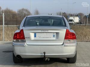 Volvo S60 2007 Tauragė, ar dzinēja tilpumu 2.40 L un nobraukumu 257 tūkst. km par 2100 €, foto 7 vietnē AUTOMOTO.COM.LV