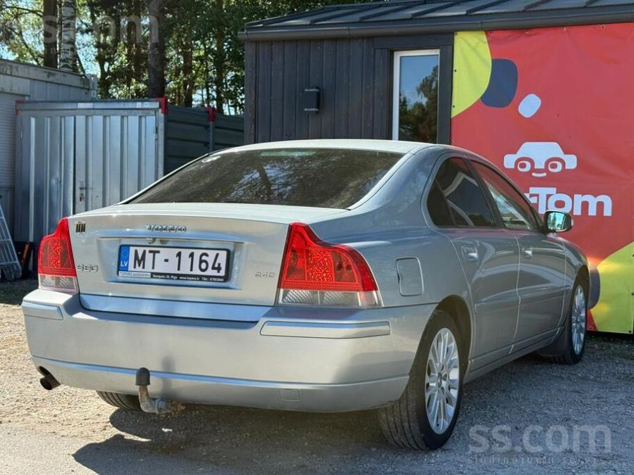 Volvo S60 2007 Rīga, ar dzinēja tilpumu 2.40 L un nobraukumu 270 tūkst. km par 2200 €, foto 6 vietnē AUTOMOTO.COM.LV